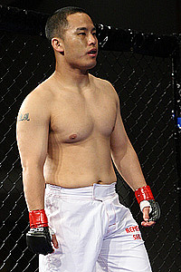 Your wingspan (reach) is usually the same as your height. What fighters ...