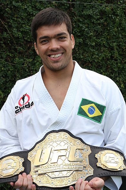 MMA News, from UFC, dream, strikeforce and more!: Lyoto Machida and ...